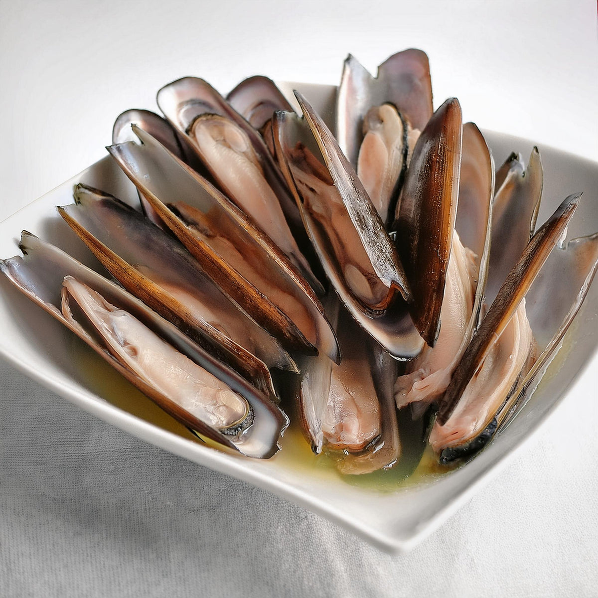 Razor Clams | Browne Trading Company