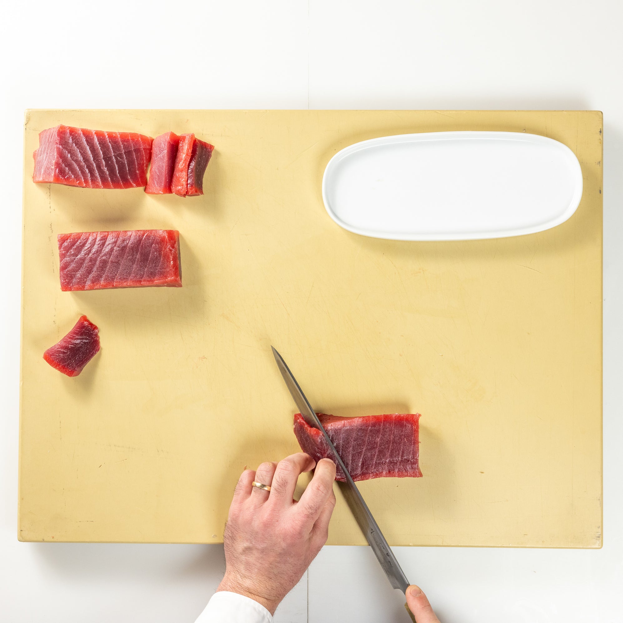 Bluefin Tuna Loin - Responsibly Sourced - Buy Online - Next Day D