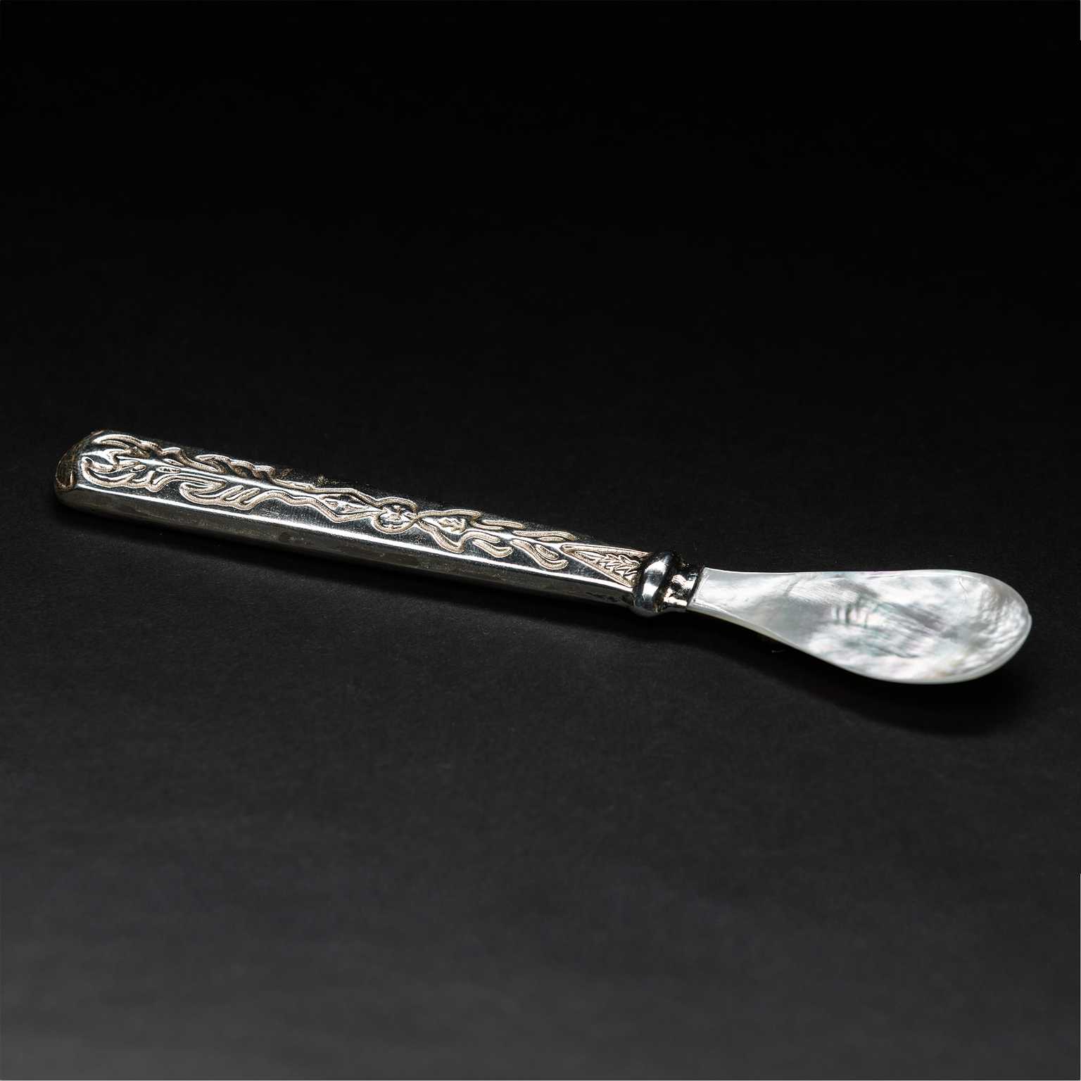 Caviar Spoons & Plates | Browne Trading Company